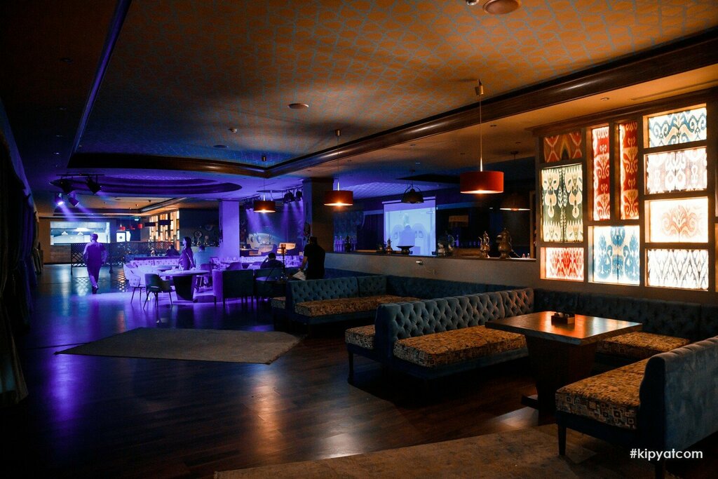 Bar Bar, Astana, foto