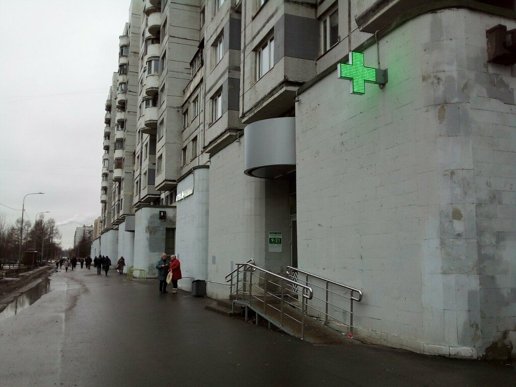 Su satışı Третий кран, Saint‑Petersburg, foto