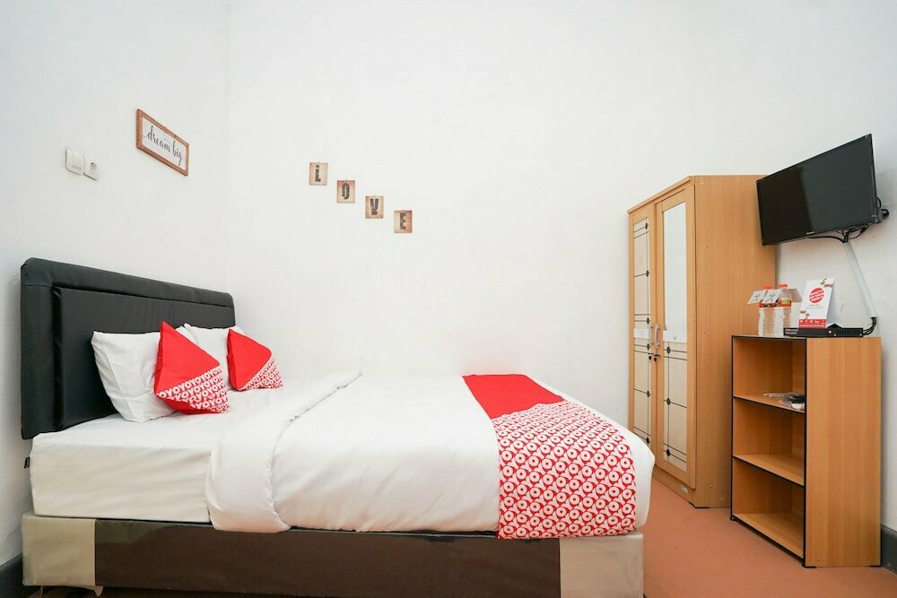 Otel Oyo 1482 Brak Guest House, Probolingo, foto
