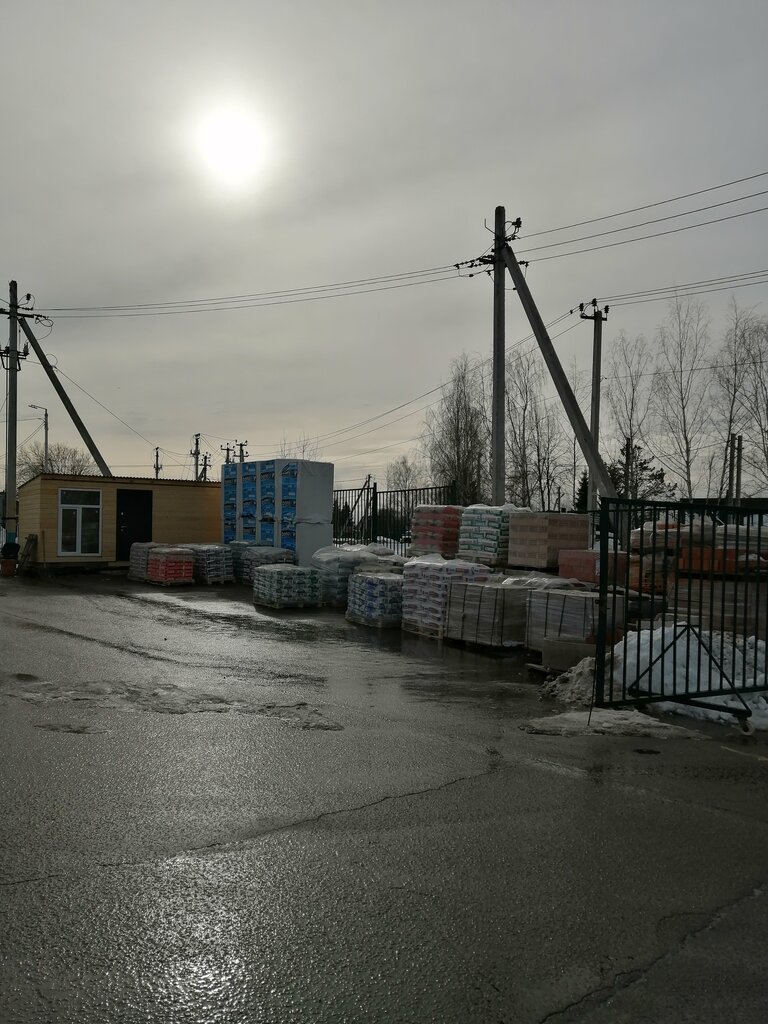 Yapı mağazası Смеси здесь, Moskova ve Moskovskaya oblastı, foto