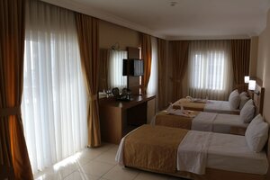 Green House City Hotel Alanya (Antalya, Alanya, Mahmutlar Mah., Barbaros Cad., 126A), otel  Alanya'dan