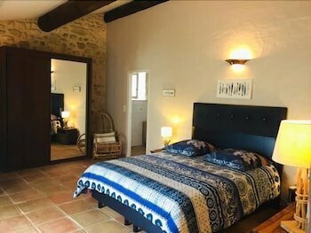 Otel Mas Des Oliviers, Arles, foto