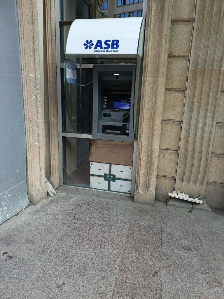 ATM'ler Asb Azərbaycan Sənaye Banki, Bakü, foto