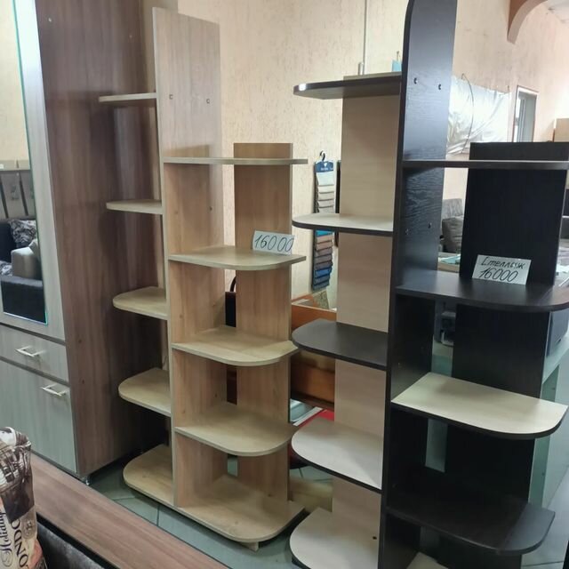 Mobilya mağazaları RadiAr, Mamlût (Mamliutka), foto