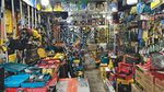 В 54 (Moscow Region, Krasnogorsk Urban District, Novorizhskoye shosse, 26-y kilometr, 3), elektrik ve benzinle çalışan aletler  Moskova ve Moskovskaya oblastından