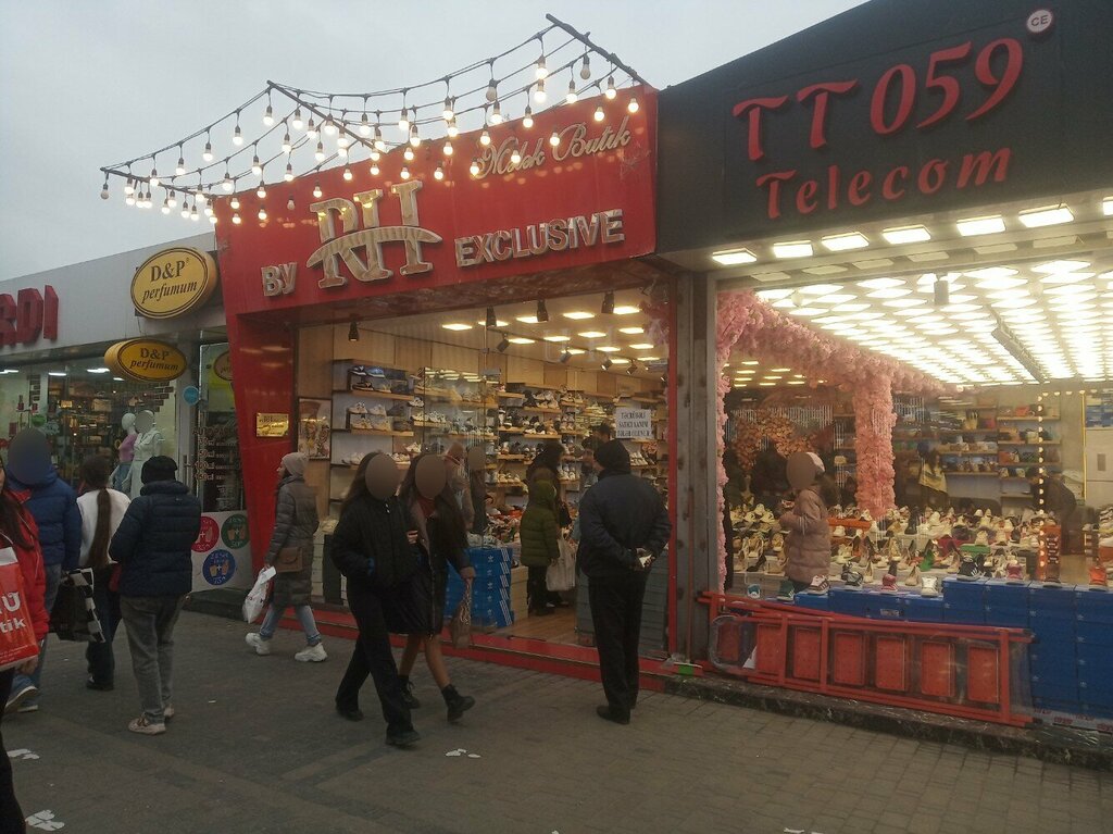 Ayakkabı mağazaları By Rh exclusive, Bakü, foto