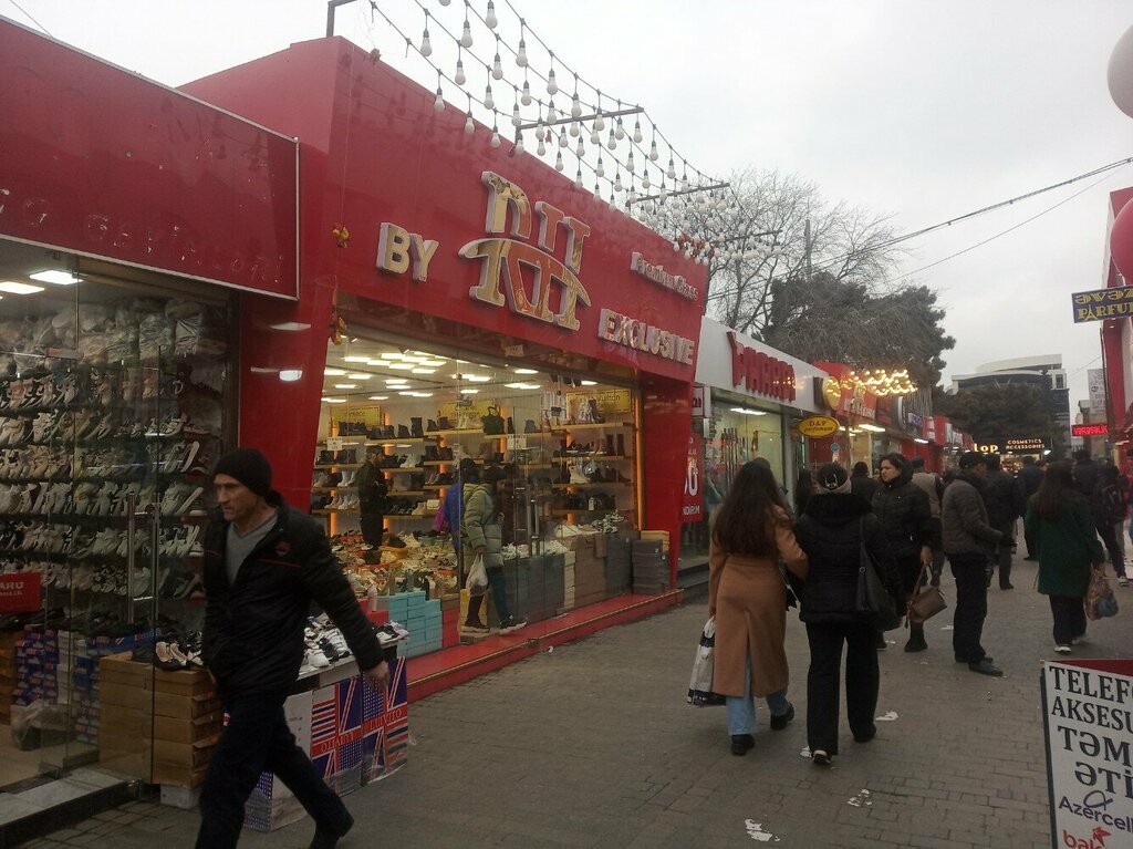 Ayakkabı mağazaları By Rh Exclusive, Bakü, foto