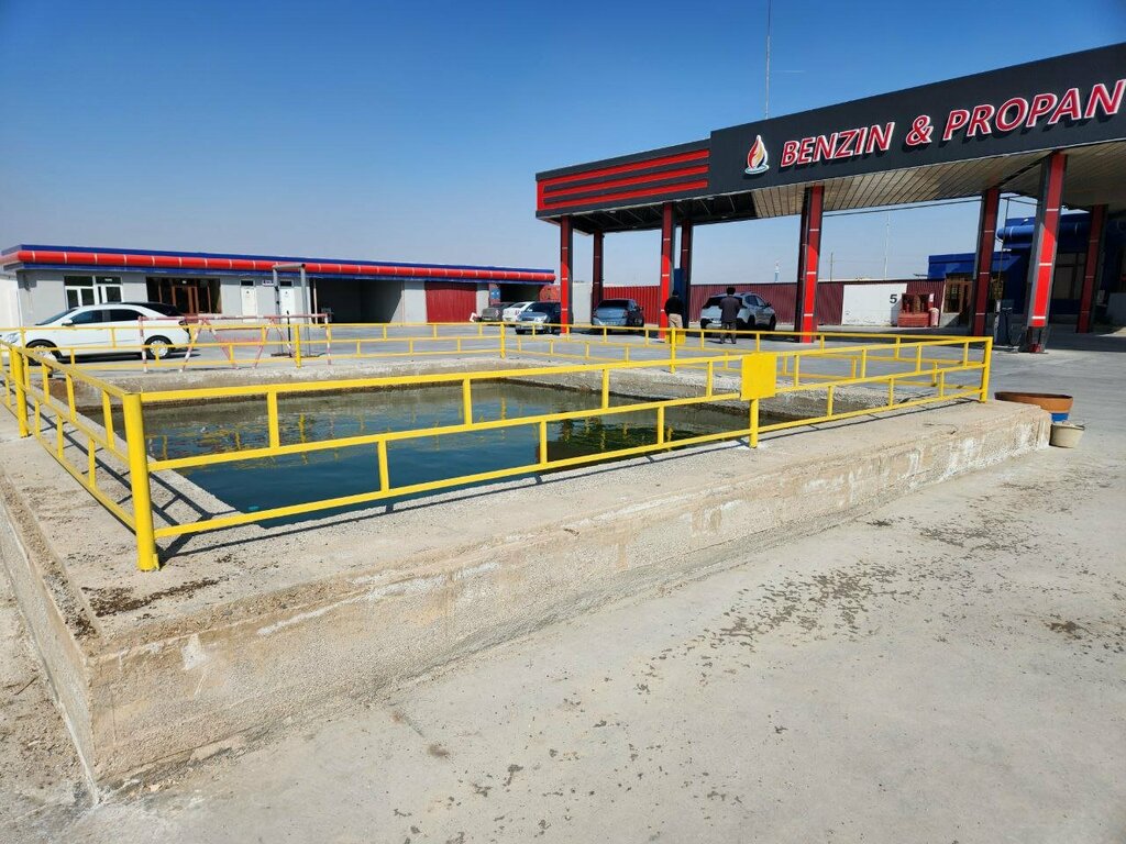 Benzin istasyonu Bahodir Gas Service, Zerefşan, foto