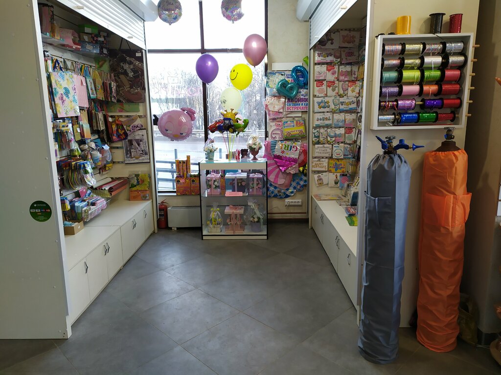 Kutlama ürünleri Prazdnik Tut, Zelenograd, foto