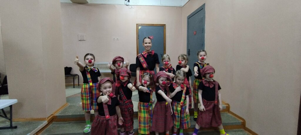 Dans okulları Студия танца, Saratov, foto