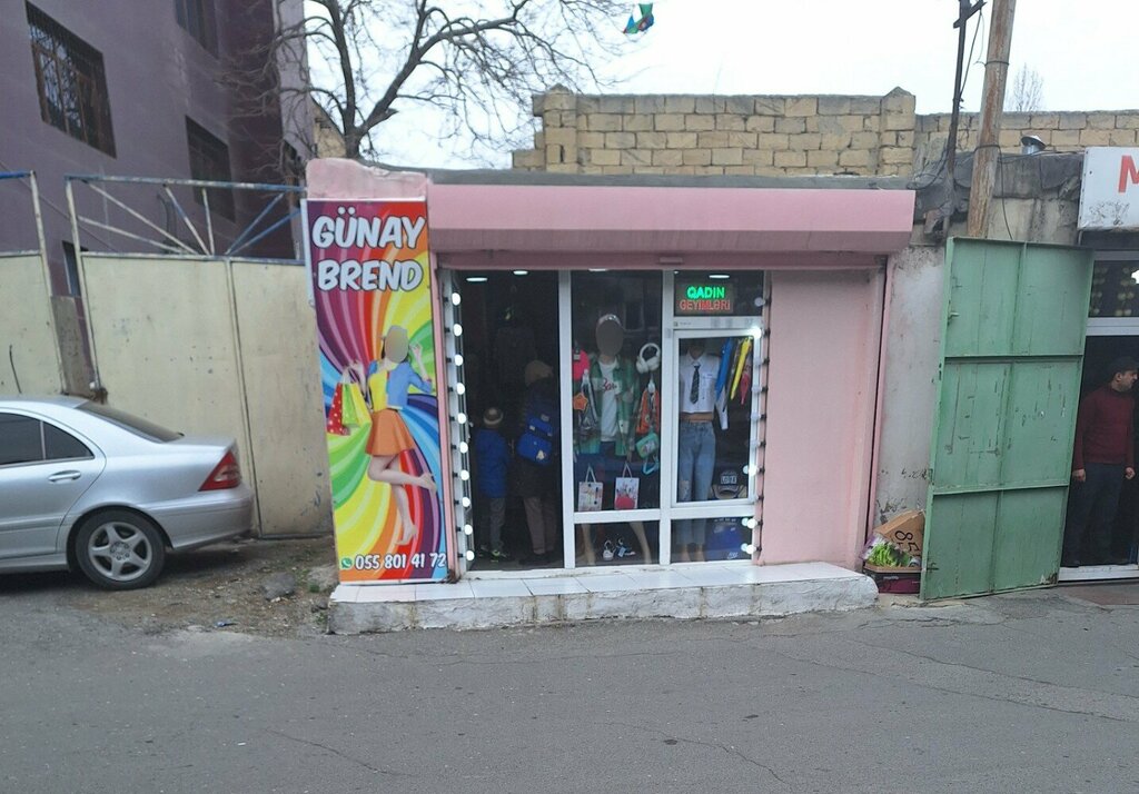 Giyim mağazası Gunay butik, Bakü, foto