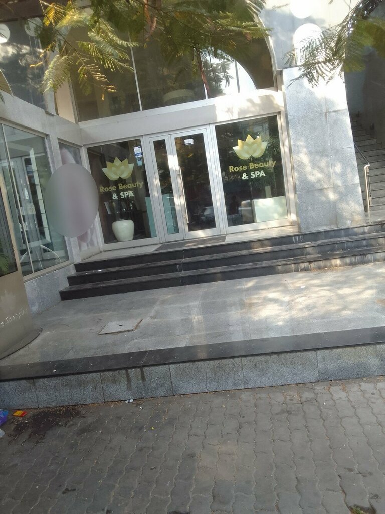Kozmetoloji, kozmetik salonları Rose Beauty & SPA, Loanda, foto