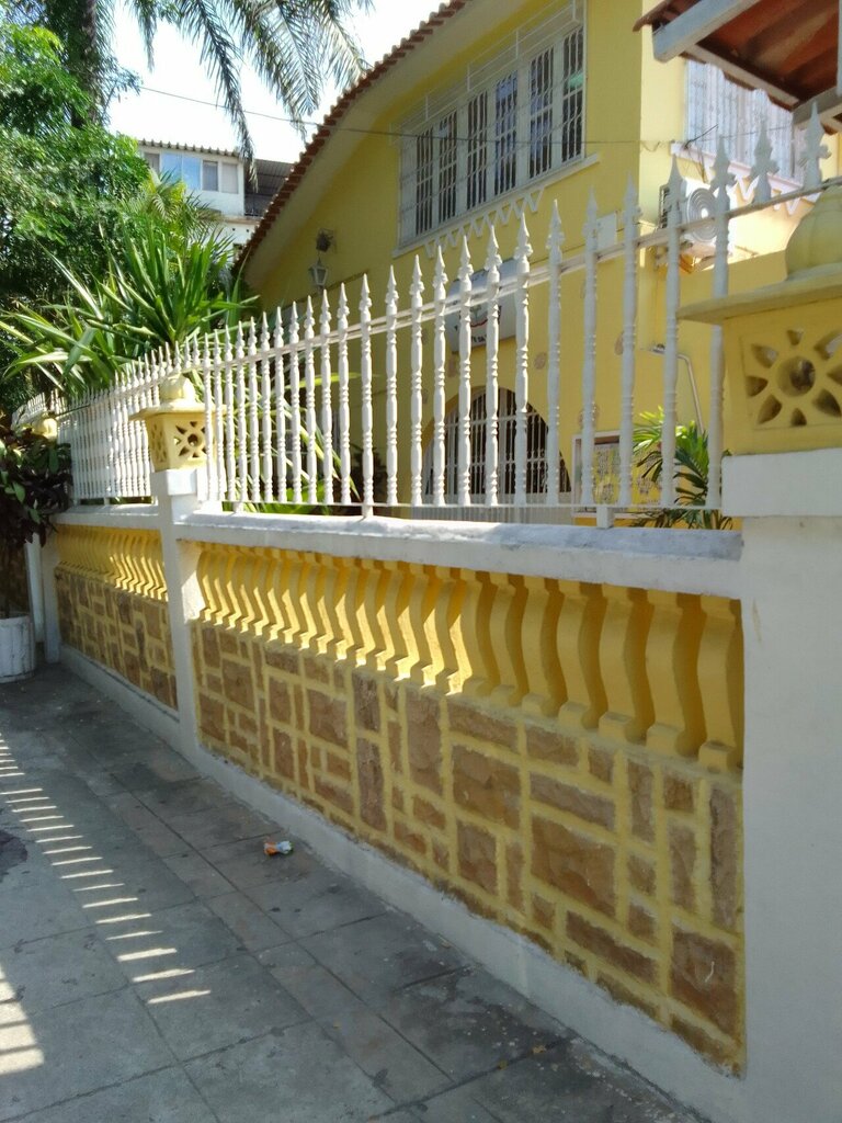Ortaokul Colegio Eduamila, Loanda, foto