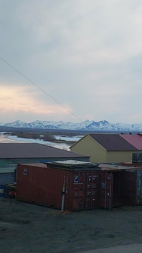 Balık çiftçiliği ve toptancıları Сезонная рыбоперерабатывающая база Хайлюля, Kamçatski krayı, foto