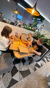 Up Sushi (ulitsa Farmana Salmanova No:16), suşi restoranı  Tiumen'den