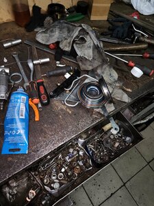 HybridAvto72 (ulitsa 30 let Pobedy No:109/1), otomobil servisi  Tiumen'den