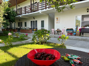 Hotel (Rechnaya ulitsa No:9, Lidzava), otel  Gagra Bölgesi'nden