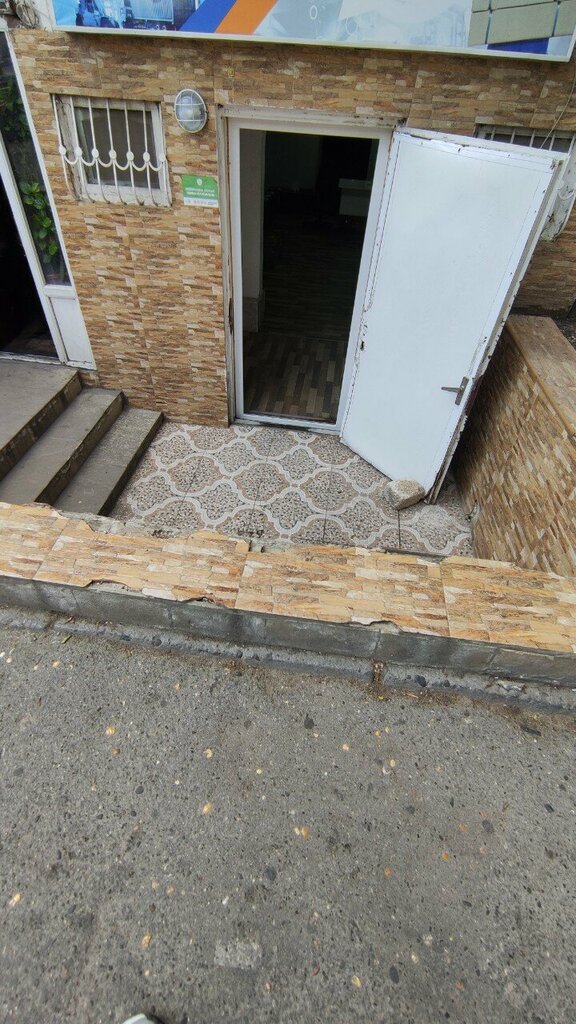 Kurye hizmetleri Güvən kargo, Bakü, foto