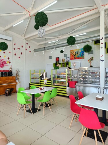 Kafe In A New Location, Altayski krayı, foto