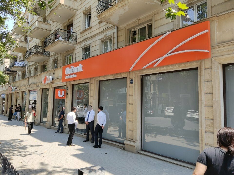 Banka Unibank, Gence, foto