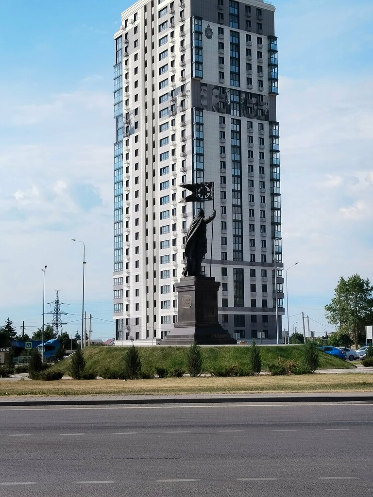 Anıt, heykel Святой благоверный великий князь Александр Невский, Lipetsk, foto