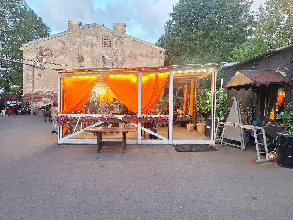 Kafe Мото кафе Pitstop, Saint‑Petersburg, foto