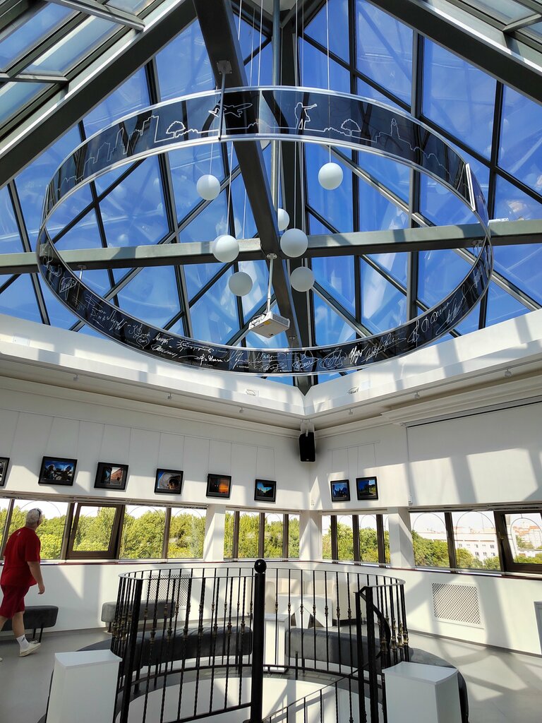 Sergi salonları, galeriler Dukhovskoy kruglik, Vitebsk, foto