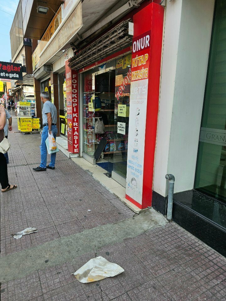 Kırtasiyeler Onur Kitap & Kırtasiye, Adana, foto