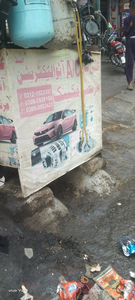 Elektroteknik ürün ve ekipman firmaları Ali Ac Auto Electration & Murtaza Mechanic, Islamabad, foto