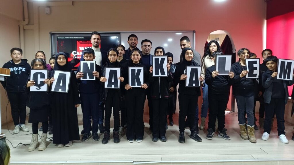 Ortaokul Merkez 100. Yıl Ortaokulu, Ağrı, foto