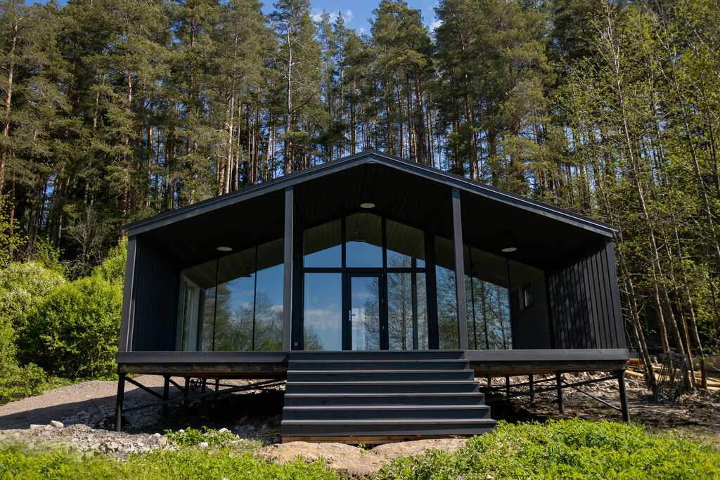 Yazlık ev inşaatı Aswad, Kudrovo, foto