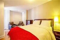 Hotel & SPA Carré Saint-Louis (Quebec, Montreal, Saint Denis Street), otel  Montreal'dan