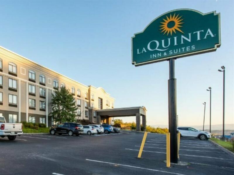 Otel La Quinta Inn & Suites by Wyndham Sevierville Kodak, Tennessee Eyaleti, foto