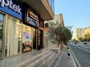 Elçin beer Club (Gence Avenue No:92), bar  Bakü'den