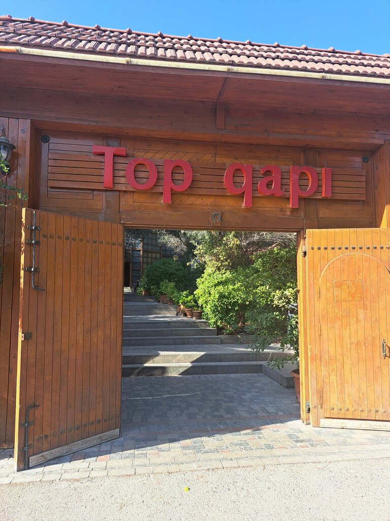 Restoran Top Qapı, Bakü, foto