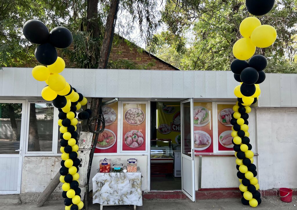 Kasap, şarküteri Fresh chicken, Taşkent, foto