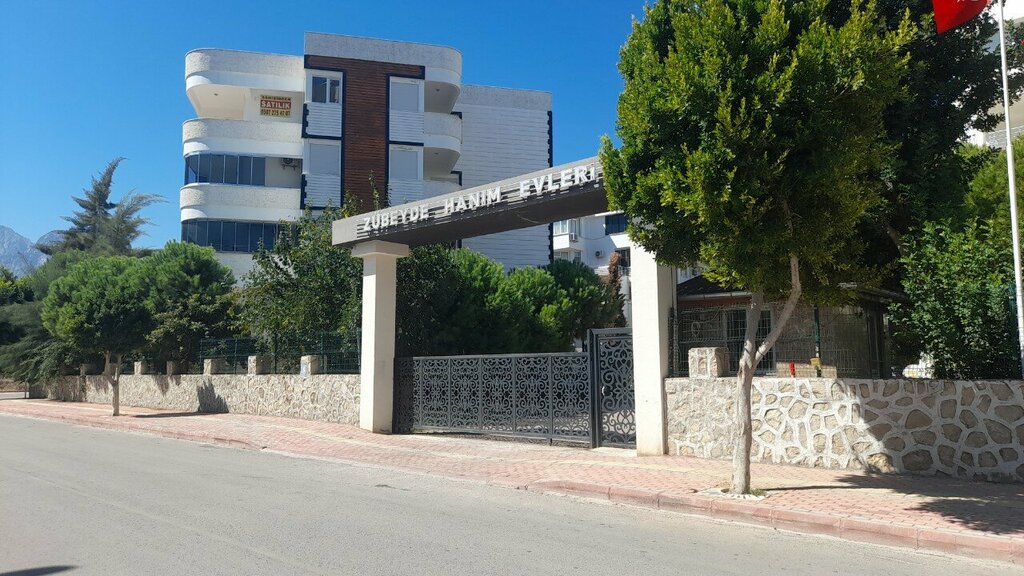 Daireler Zübeyde Hanım Evleri, Antalya, foto