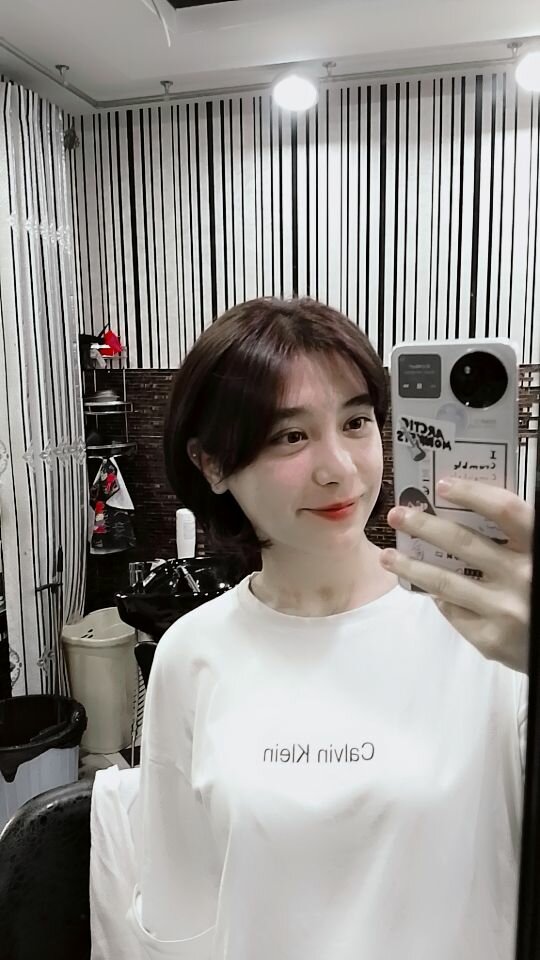 Güzellik salonu Salon Miledi, Nemengan, foto