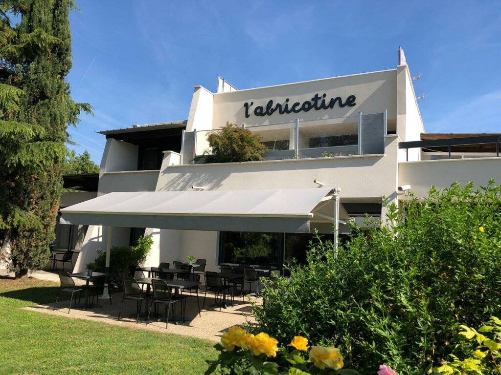 Otel L'Abricotine, , foto