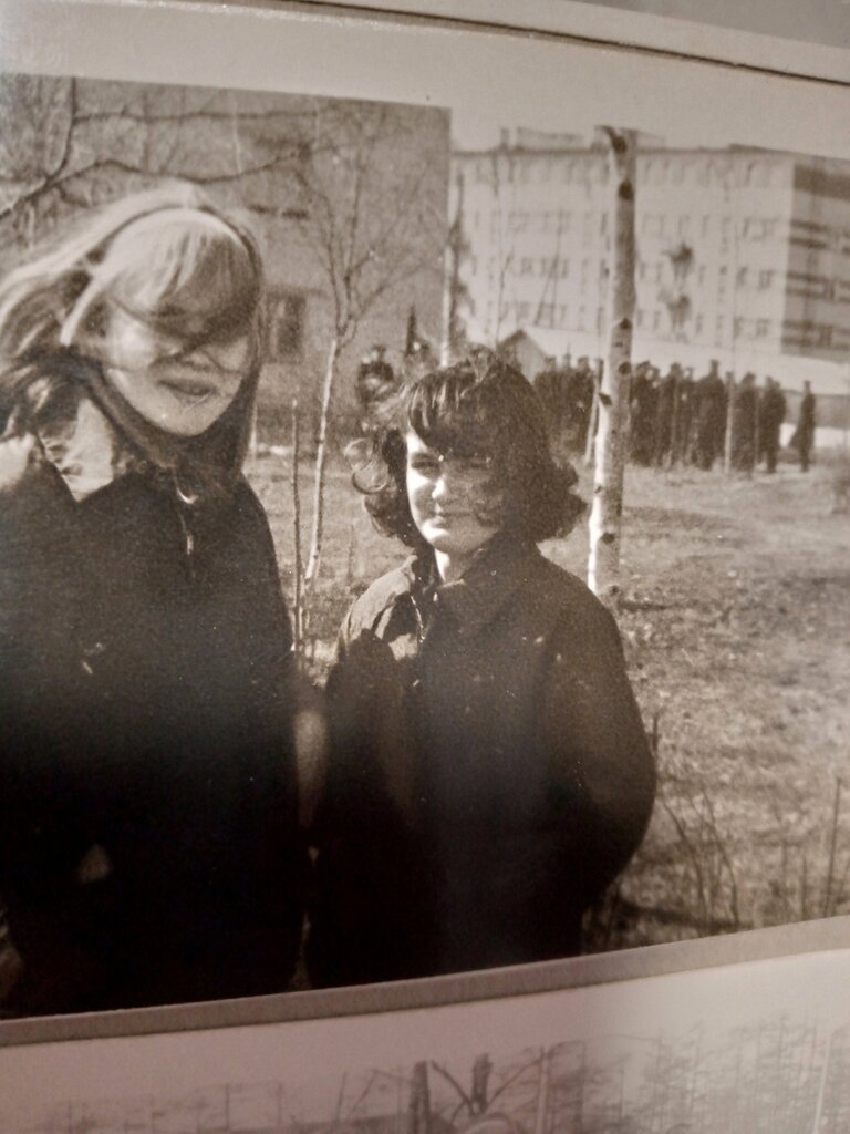 Ortaokul Shkola Obshcheobrazovatelnaya Srednyaya p. Mongokhto Mou, Habarovski krayı, foto