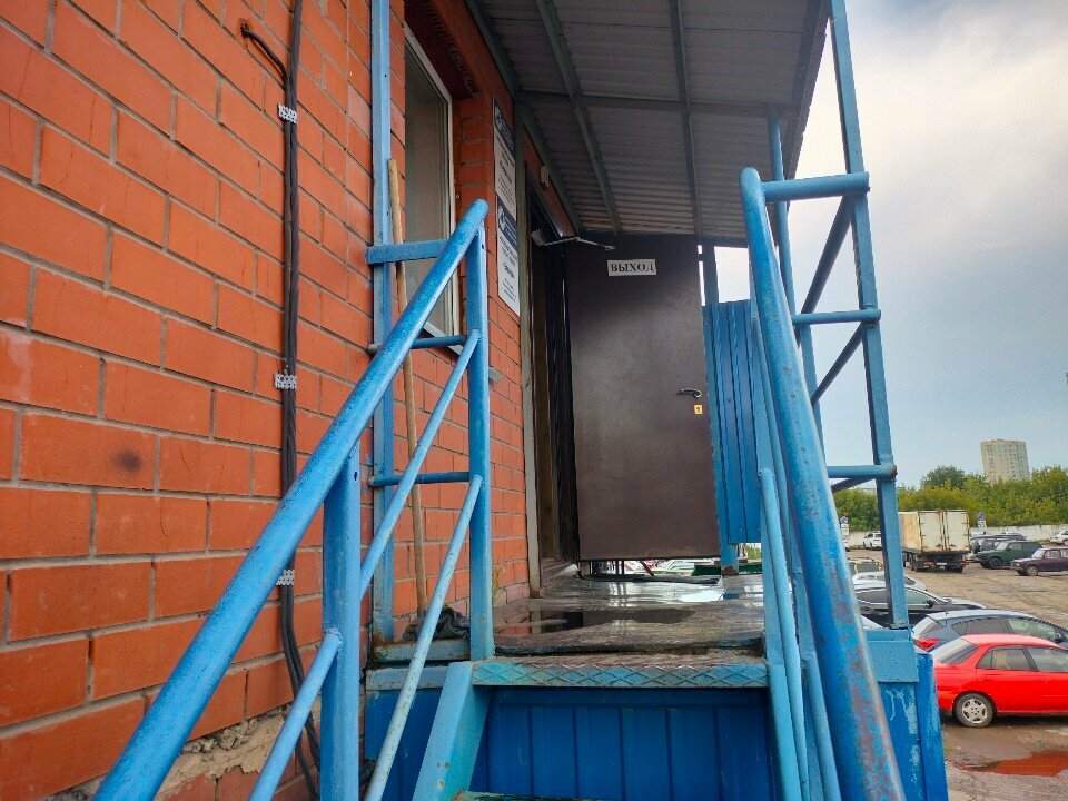 Yediemin otoparkları ГБУ Безопасность дорожного движения, Naberejniye Çelny (Yar Çallı), foto