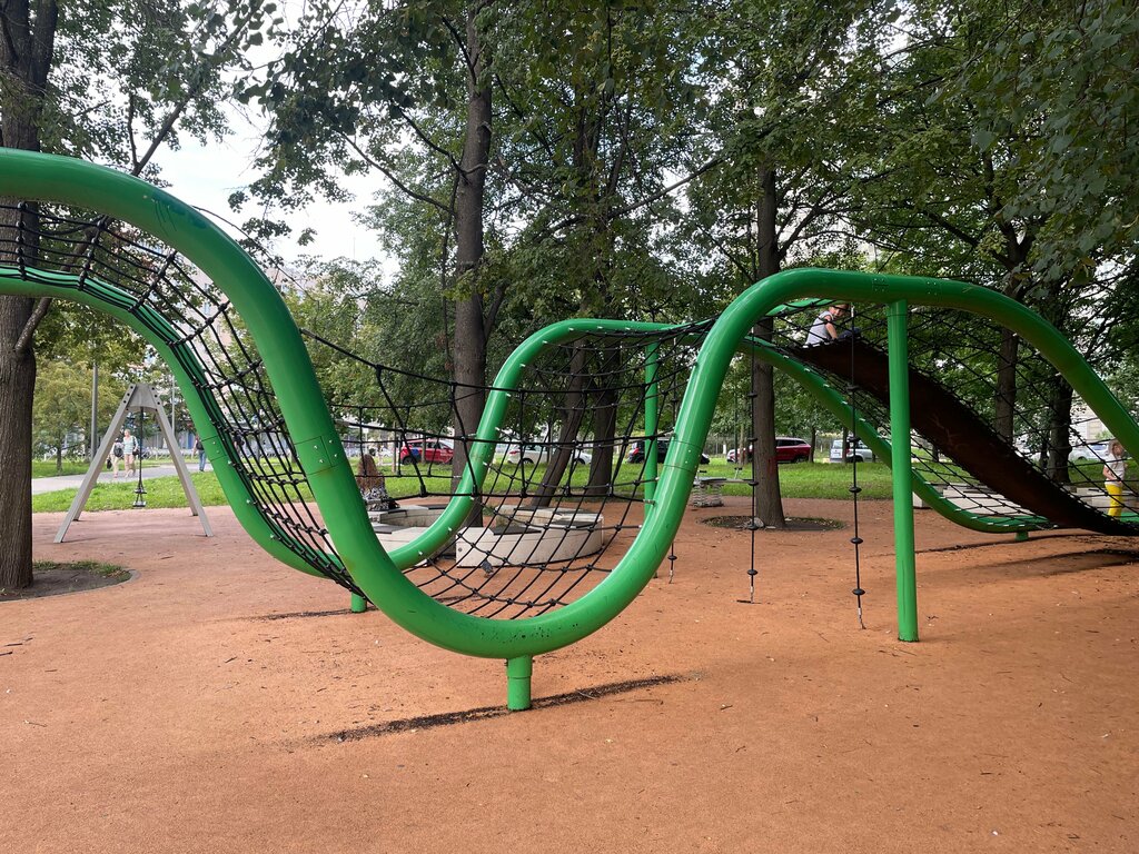 Oyun alanı Playground, Saint‑Petersburg, foto