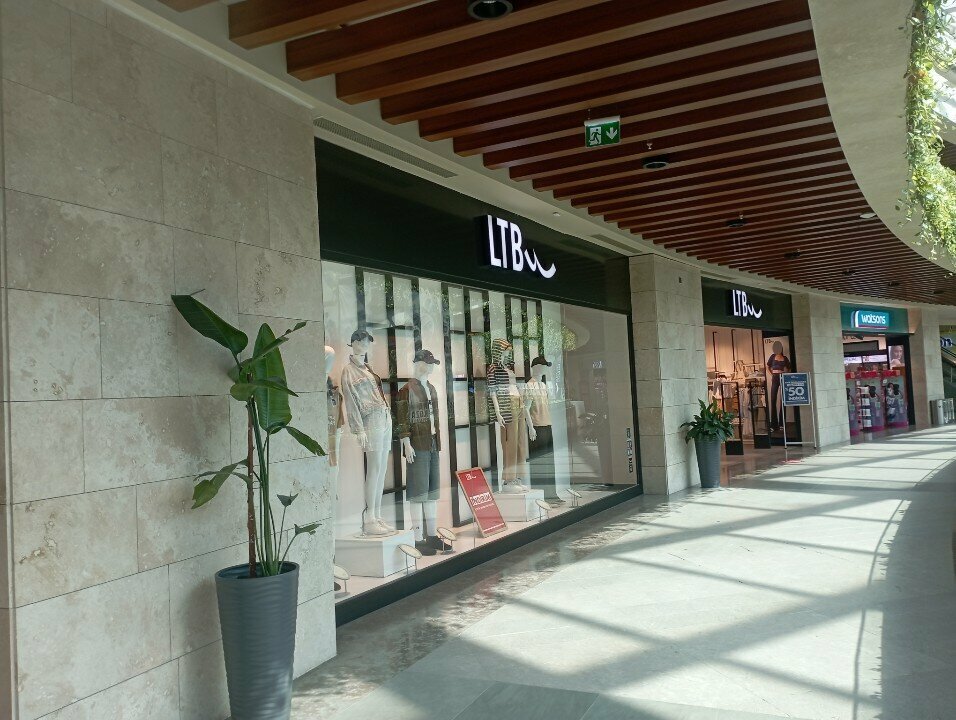 Giyim mağazası Ltb, Adana, foto