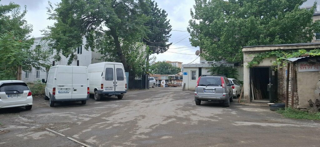 Büro mobilyaları MW group, Tiflis, foto