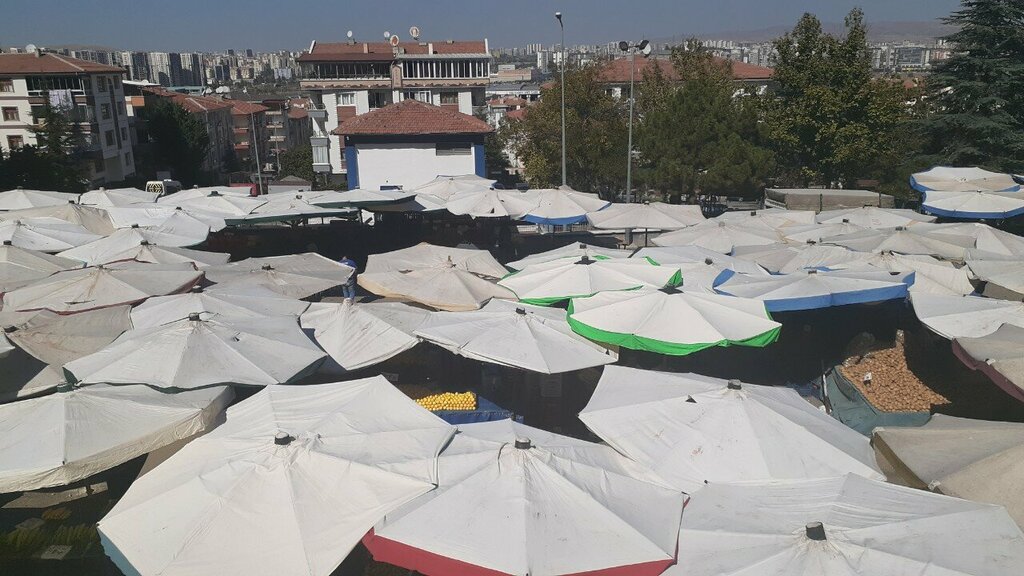 Gıda pazarı Elvan Pazarı, Ankara, foto