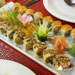 Golden Boys Restoran (Camikebir Mah., Mithat Baysal Sok., No:8/C, Kuşadası, Aydın), restoran  Kuşadası'ndan