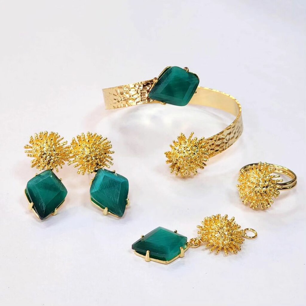 Altın ve mücevher alımı Ayf Jewelery, İstanbul, foto