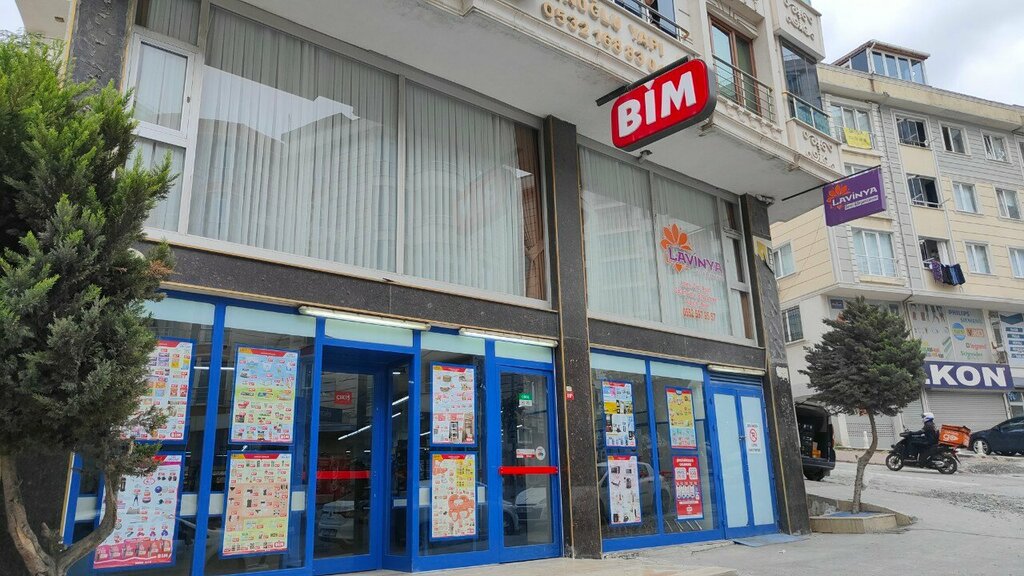 Süpermarket Bim, İstanbul, foto