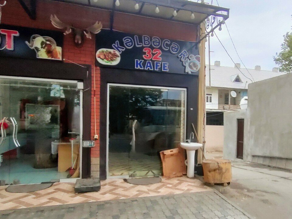 Kafe Kəlbəcər 32, Gence, foto