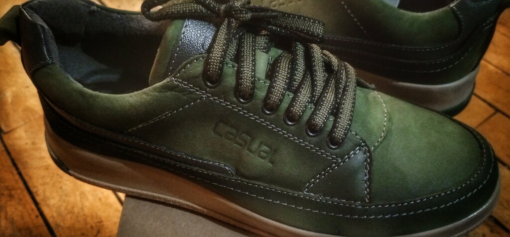 Ayakkabı mağazaları Cayman, Volsk, foto